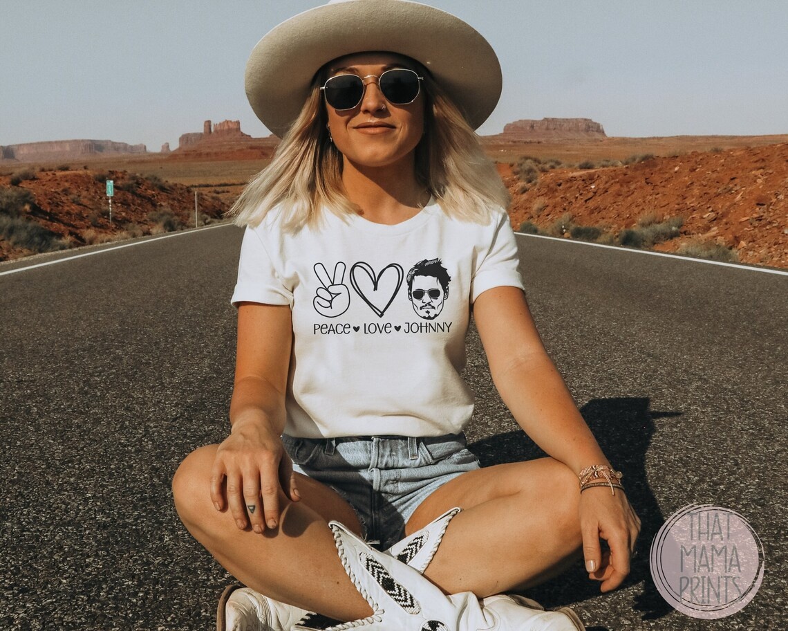 Peace Love Johnny Depp T-Shirt - Hersmiles